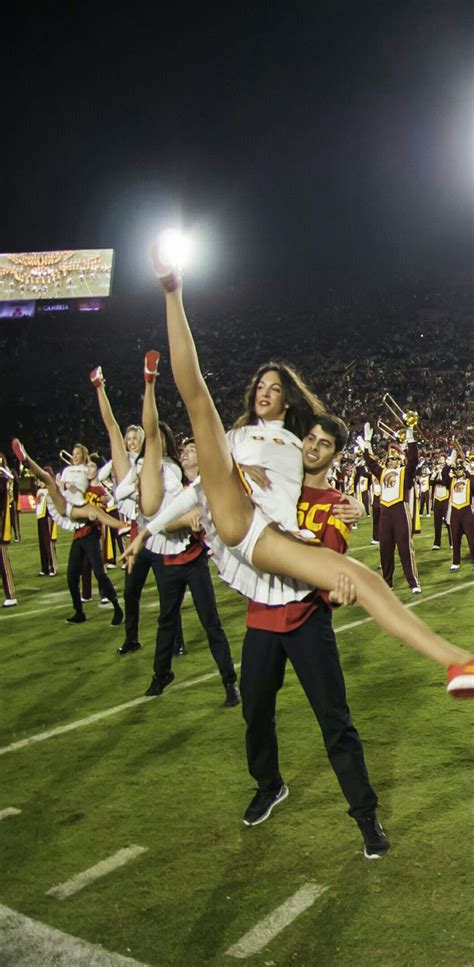 Pin By Javier Delgado On U S C Sexy Cheerleaders Football