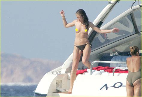Rebecca Gayheart Goes Topless Tanning Photo 467251 Eric Dane