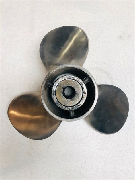 Quicksilver Mercury Mercruiser 3 Blade Stainless Steel 1417 Propeller