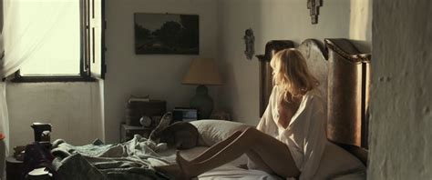 Nude Video Celebs Liz Solari Nude Sei Mai Stata Sulla Luna 2015