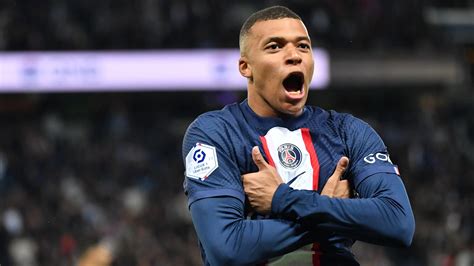 Kylian Mbappé lehnt Angebot von Al Hilal ab PSG von Verhandlungen mit