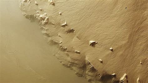 Mars Hundreds Of Individual Lava Flows Are Seen Frozen In Time On The