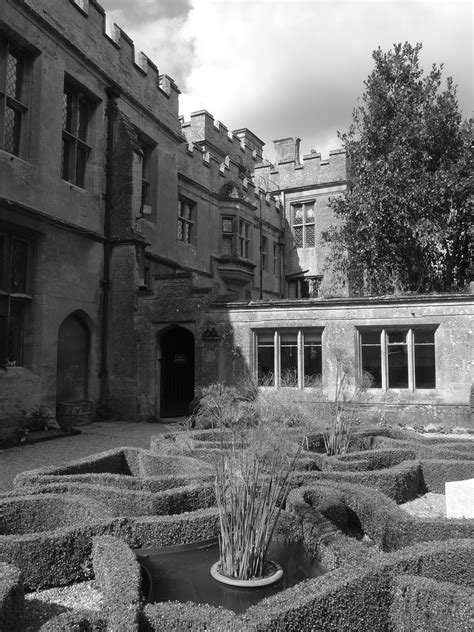 Sudely Castle Colin Sabin Flickr