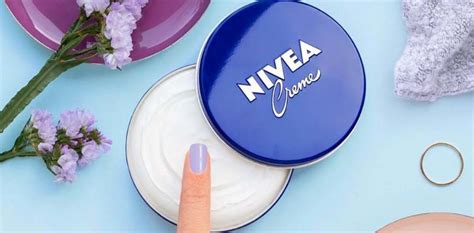 Los usos que desconocías de la crema Nivea lata azul Belleza estética