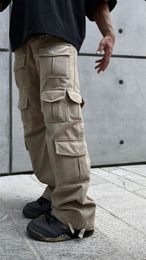 Killer Streetwear Cargo Pants Outfits You Need To Try Now