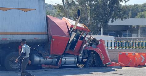 Qué pasó en la autopista México Querétaro Choque de tráiler en Punta