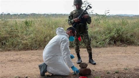 Ataque a aeroporto fez dois polícias e bombista mortos na Colombia MMO