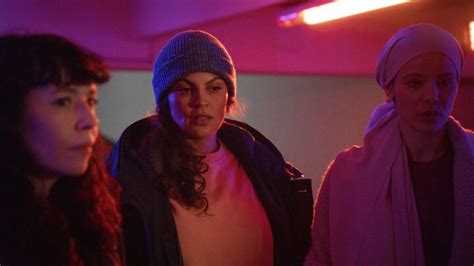 Jusqu ici tout va bien Netflix avez vous repéré la fille de Nawell