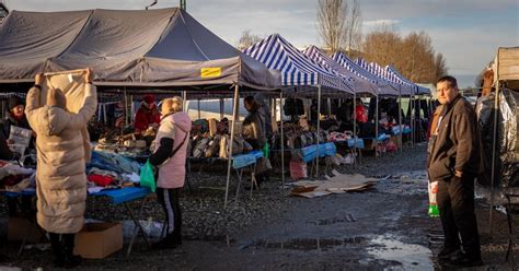 Niedzielne targowisko na Świebodzkim we Wrocławiu Zobaczcie fotorepor