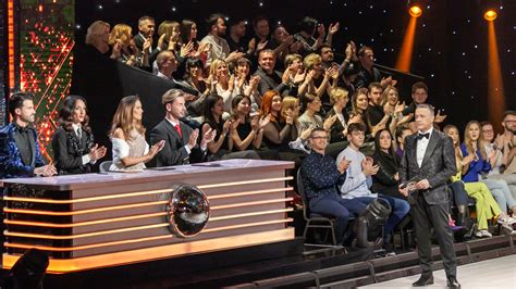 Eurovizija stiže ranije i to na omiljeni plesni podij Brojimo sitno do