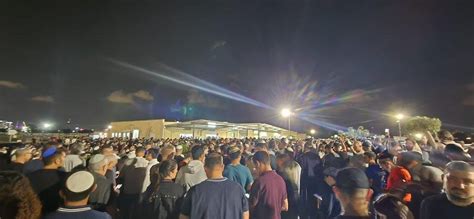 Israelenses Lotam Funeral De Brasileira Bruna Valeanu Morta Em Ataque