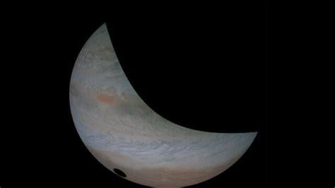 NASA Un eclipse en Júpiter Inquietantes fotos captadas por la sonda