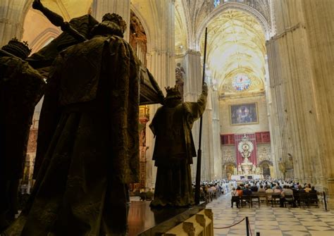 Homilía del arzobispo en la Misa Crismal de 2015 Archidiócesis de Sevilla