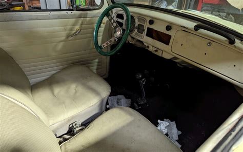 1965 VW Interior Barn Finds