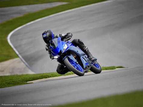 New 2023 Yamaha YZF R3 ABS Phantom Purple Motorcycles In Johnson City