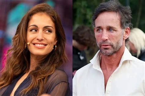 Lvaro Mu Oz Escassi E Hiba Abouk Cazados En La Playa Disfrutando De