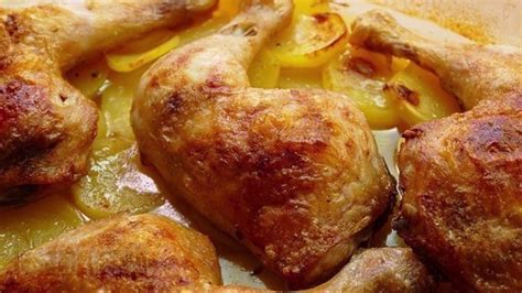 POLLO AL HORNO ASADO CON PAPAS Y CEBOLLA receta fácil y rápida YouTube