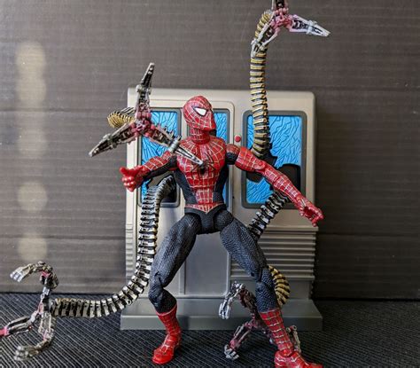 Se produkter som liknar Toy Biz Marvel Spiderman figu på Tradera