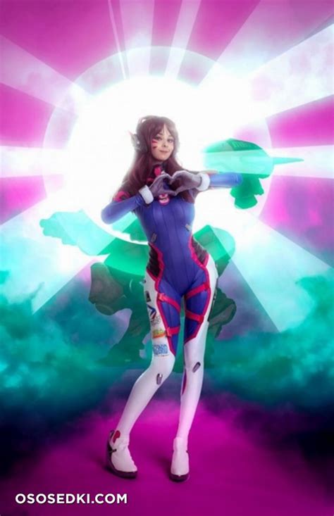 Helly Valentine Disharmonica D Va Naked Cosplay Asian 22 Photos