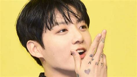 Jungkook From BTS Makes A Forceful Change In His Face And ARMY Is Not