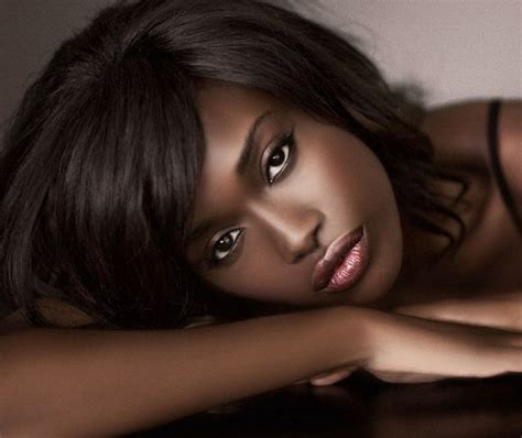 Dark Black Naked Girl Model