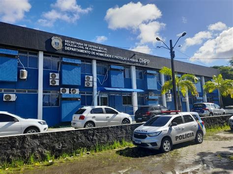 Mãe mata filha de 10 meses chumbinho e esconde corpo no freezer de