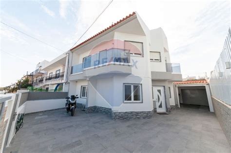 Casa ou moradia à venda na rua Principal s n Aldeia do Carrasco