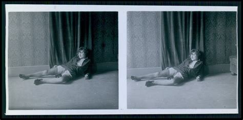 A52 Monsieur X Small Stereoview Photo Stereo Card Nude Woman Original