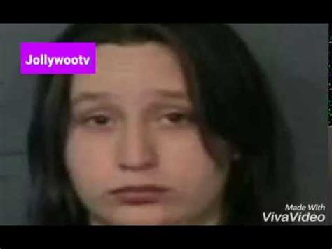 Half Naked Woman Caught Masturbating In Public Continued The Act Even
