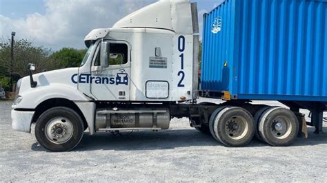 SE LE DESPRENDE CAJA A UN TRÁILER EN CARRETERA NACIONAL ENTRE ALLENDE Y