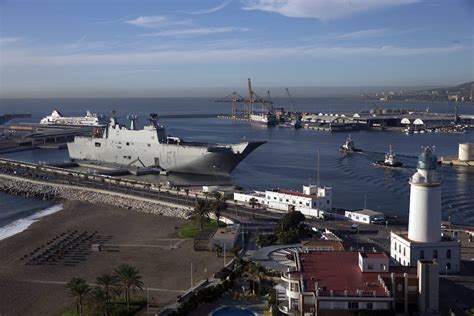 El portaaviones Juan Carlos I ya está en Málaga Diario Sur