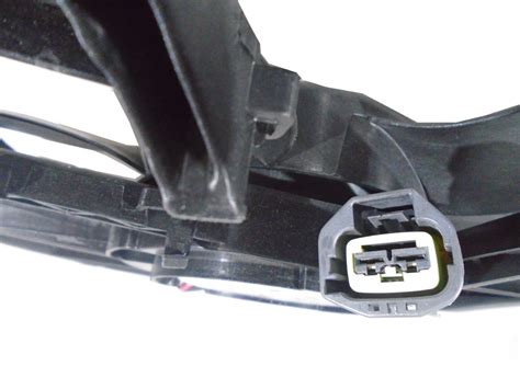 MZ1803D Motoventilador Mazda 3 Ford Focus KWP TECHNOLOGY