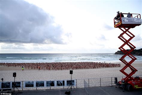 Spencer Tunick Nude Photo Shoot People Strip Down Naked At Bondi Beach