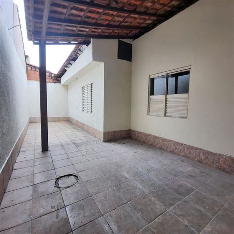 Casa na Rua Mil e Quarenta e Três 92 Santo Agostinho em Volta Redonda