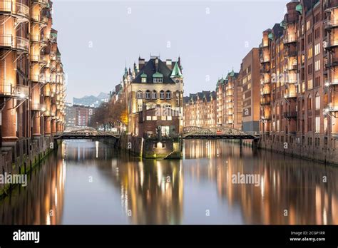 Moated Castle Fleetschloesschen Speicherstadt Hamburg Harbour