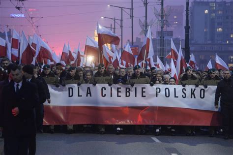 Marsz Niepodległości Obchody święta 11 listopada Ilu było uczestników