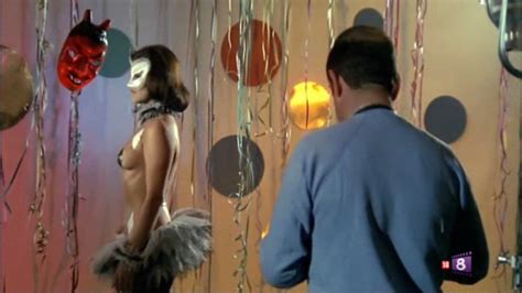 Naked Mirta Miller In Alcalde Por Elecci N