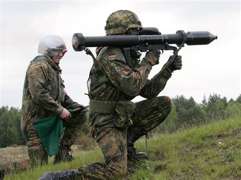 Немецкий противотанковый гранатомет Panzerfaust 3 Pzf 3 Militarytimes