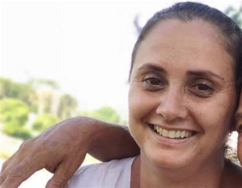 Identificada Mulher Encontrada Morta Esquartejada E Queimada Em Campo
