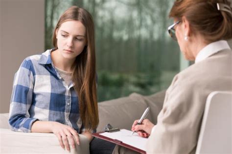 Que Es Psicologia Clinica Historia Tipos Funciones Y Tecnicas Themelower