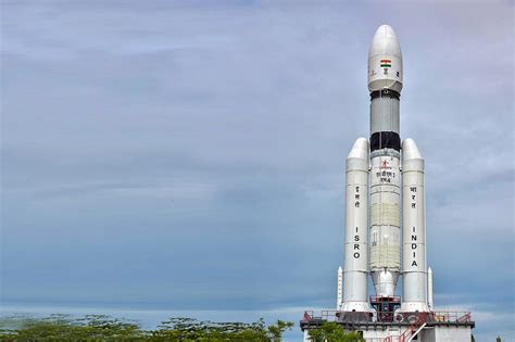 Indian Chandrayaan Space Mission Enters Moons Orbit The Morning News