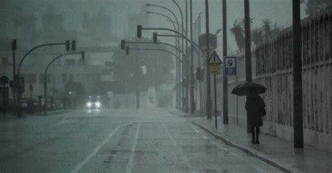La lluvia llega a Cádiz con la borrasca Gérard a la que seguirá el