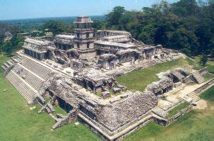 Centros Ceremoniales De Los Mayas