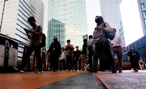 Rencana Perubahan Jam Kerja Di Jakarta Untuk Urai Kemacetan