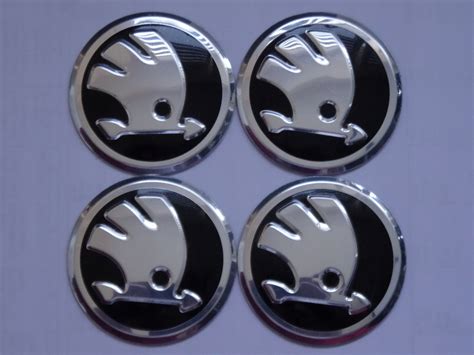 4 X Aluminiowe Naklejki Na Dekielki SKODA 56 Mm Czarne 56MskdNSS Za 22