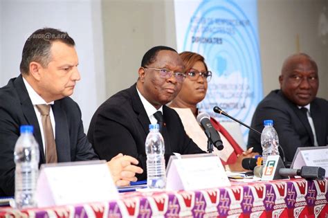 Lutte Contre La Criminalit Transnationale Organis E Et Le Terrorisme