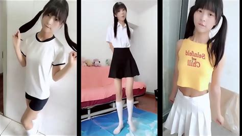 Lộ clip sex bé gái mới nhú