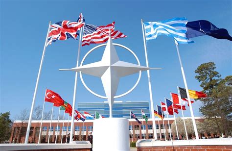 Come reagirà la Russia a una nuova espansione della Nato Ispi spiega i