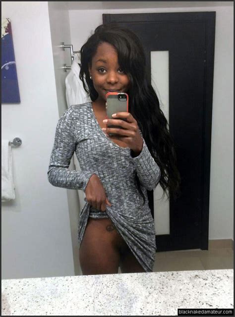 Chicas negras parpadeando Chicas desnudas y sus coños