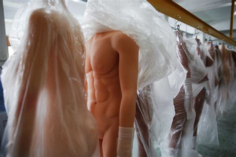 F Brica De Bonecas Sexuais Investe Em Intelig Ncia Artificial Fotos